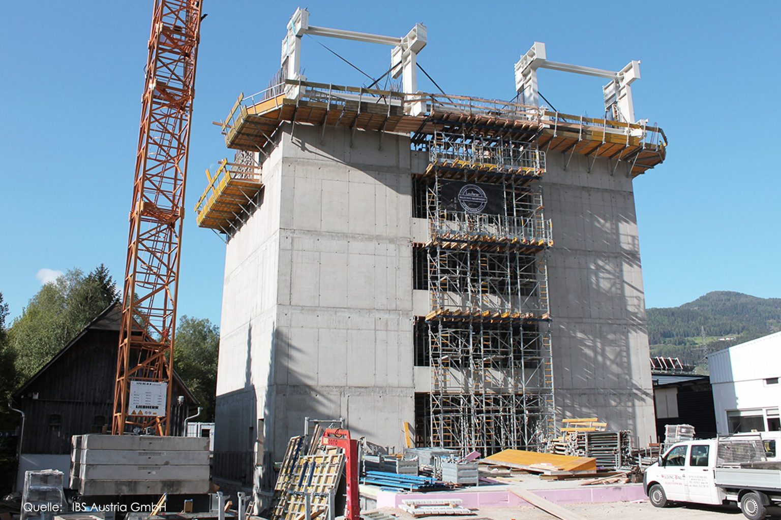 IBS-Tower-Baustelle1-v8 - Architektur Steinbacher Thierrichter ZT GmbH